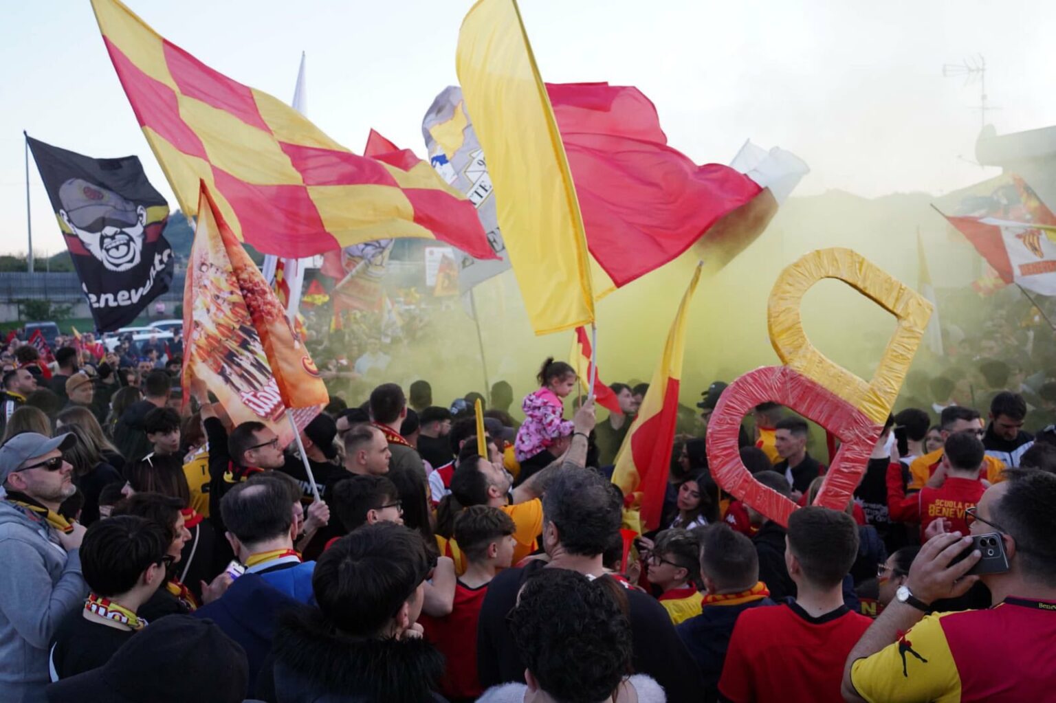 Benevento non è mai stata così giallorossa: identità, appartenenza ...